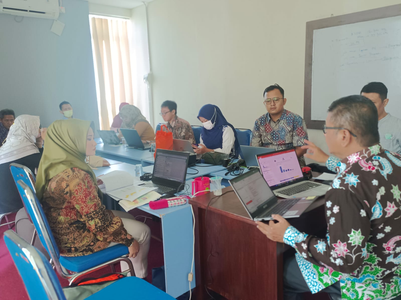 Fakultas Ekonomi dan Bisnis | FEB UMSurabaya